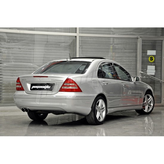 W203 C Serisi C32 AMG Body Kit 2001 - 2007