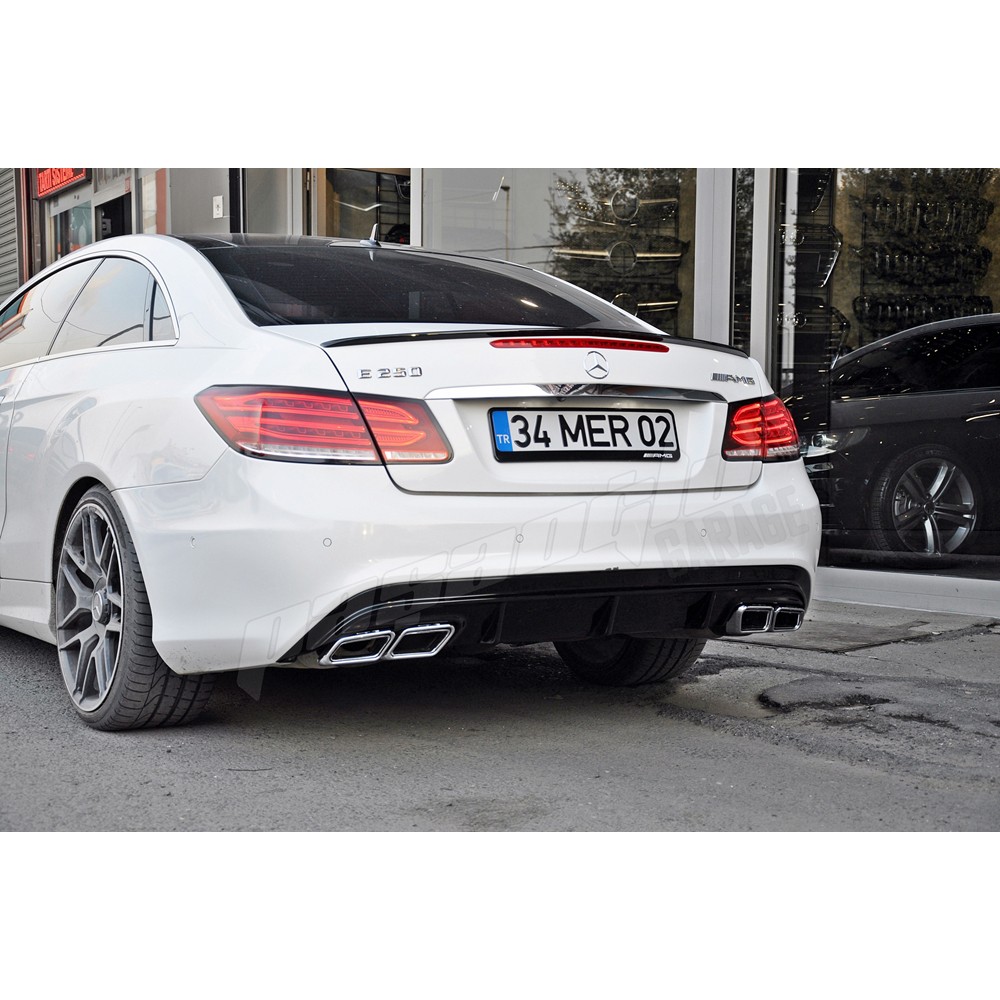 Mercedes Benz - W207 Coupe E63 AMG Difüzör